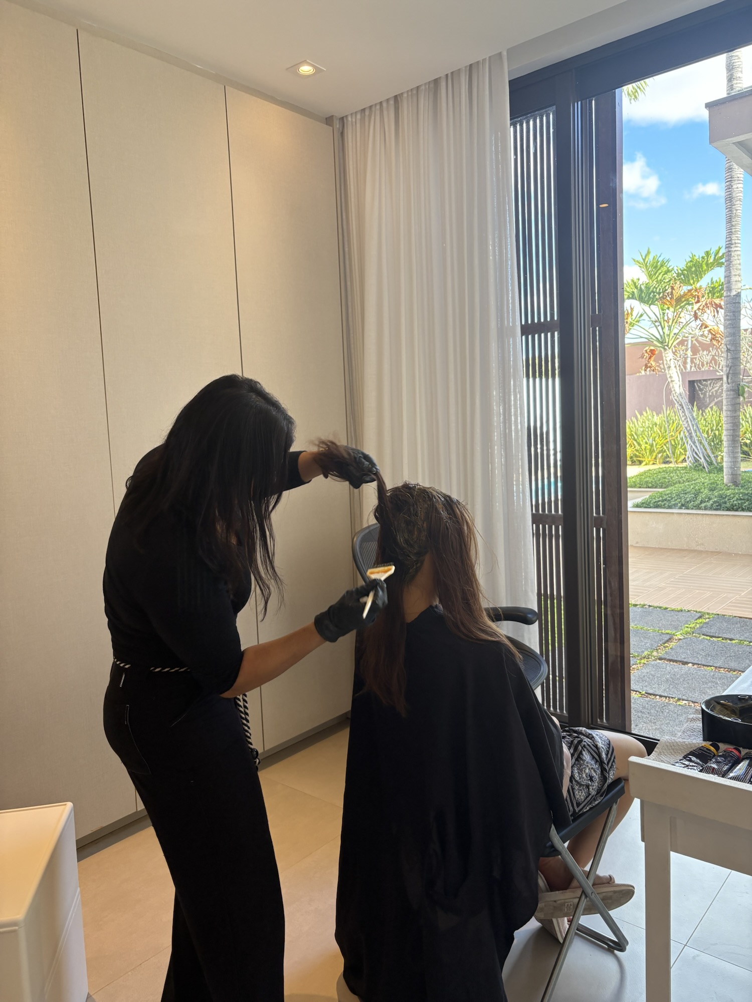 Enjoy life with curb balls: knee injury? – Our New Journey